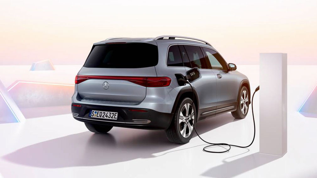 Представлены новые Mercedes-Benz EQA и EQB | ТАРАНТАС НЬЮС